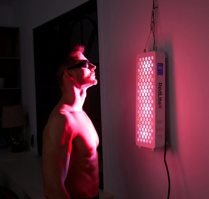 How Long Does Red Light Therapy Take to Work? Experience + Research ...